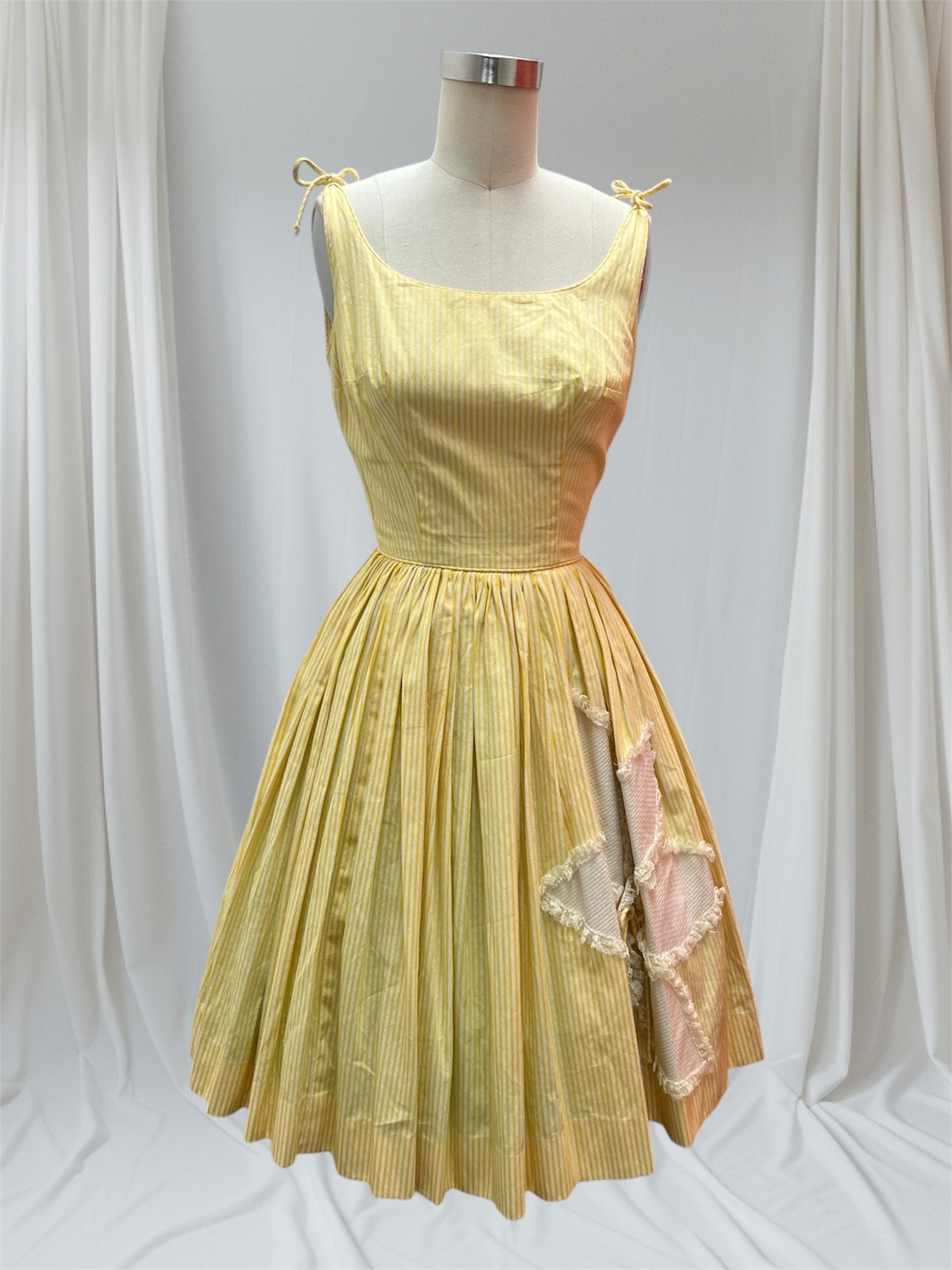 1950's Vintage Candy Jones California Summer Dress With Yellow & White ...